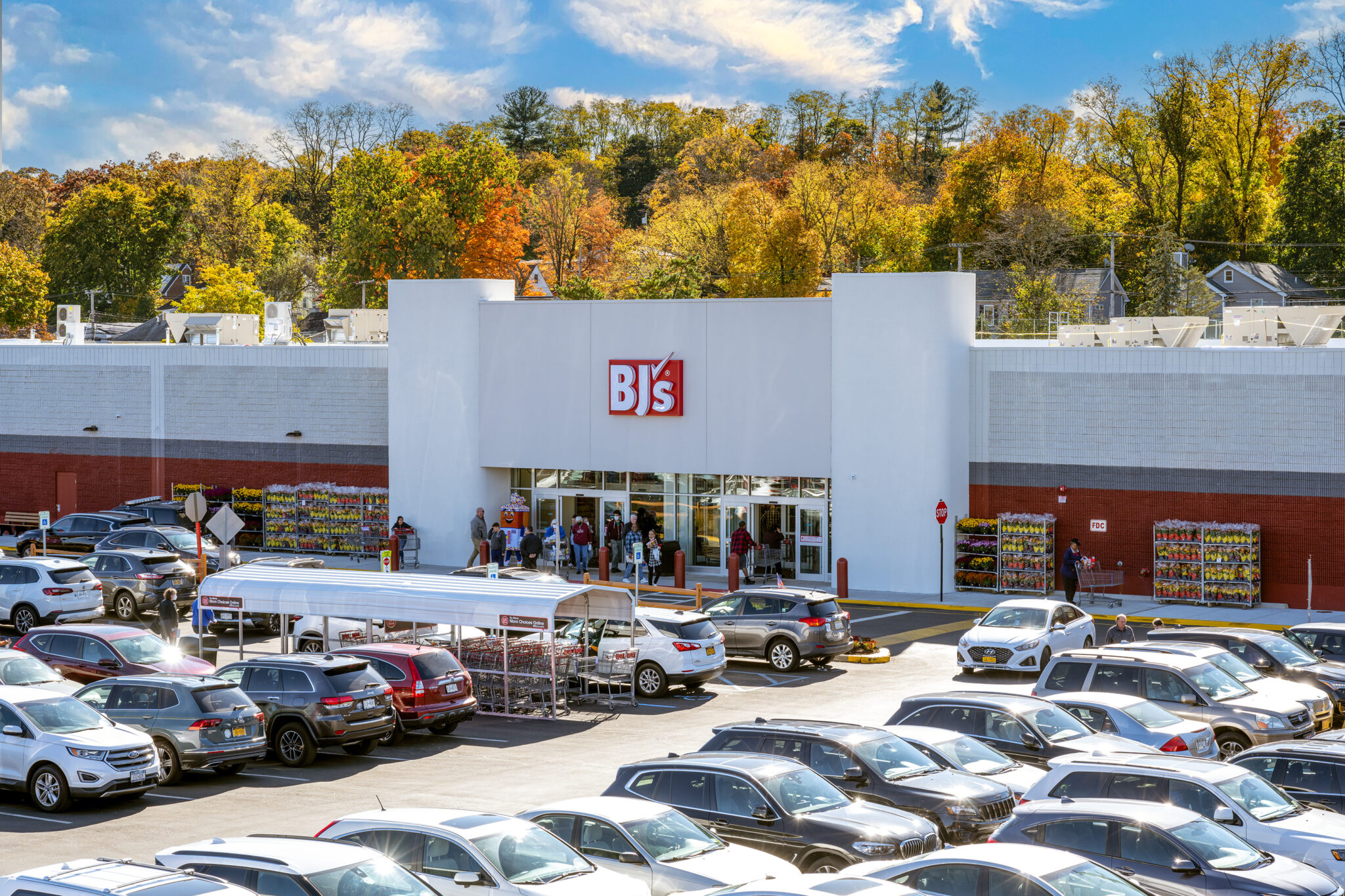 Crossroads Shopping Center - Acadia Realty