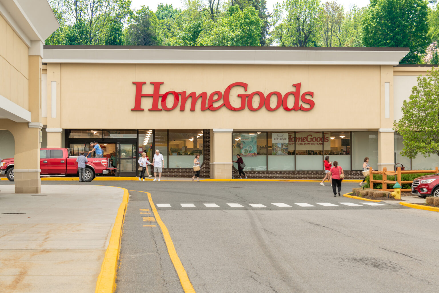 Crossroads Shopping Center - Acadia Realty