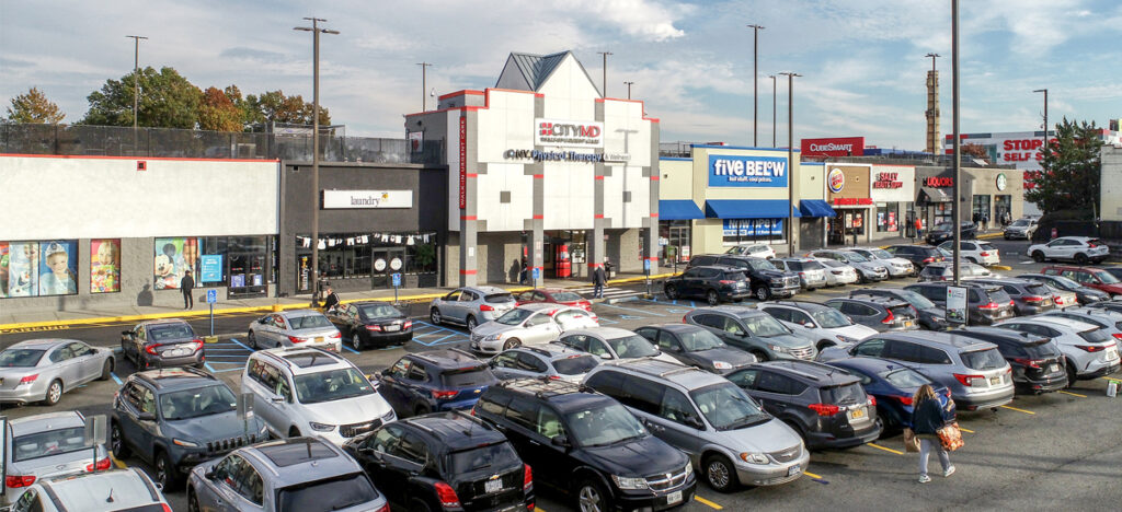 Shops at Grand Avenue - Acadia Realty
